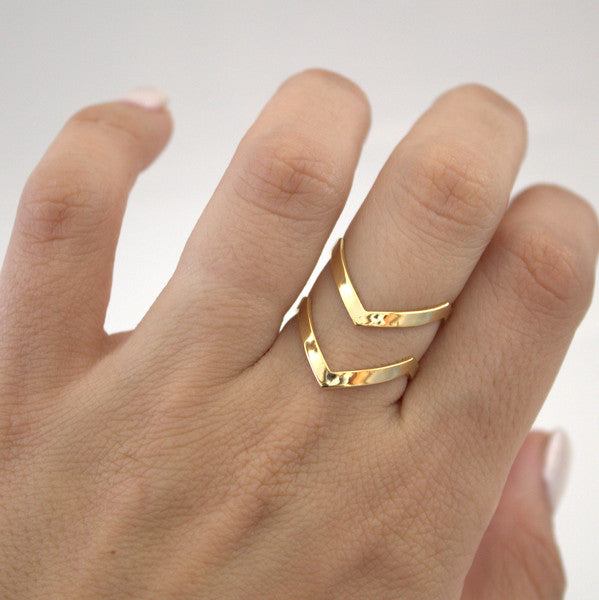 Double V Lines Ring – Monaco Ring Company